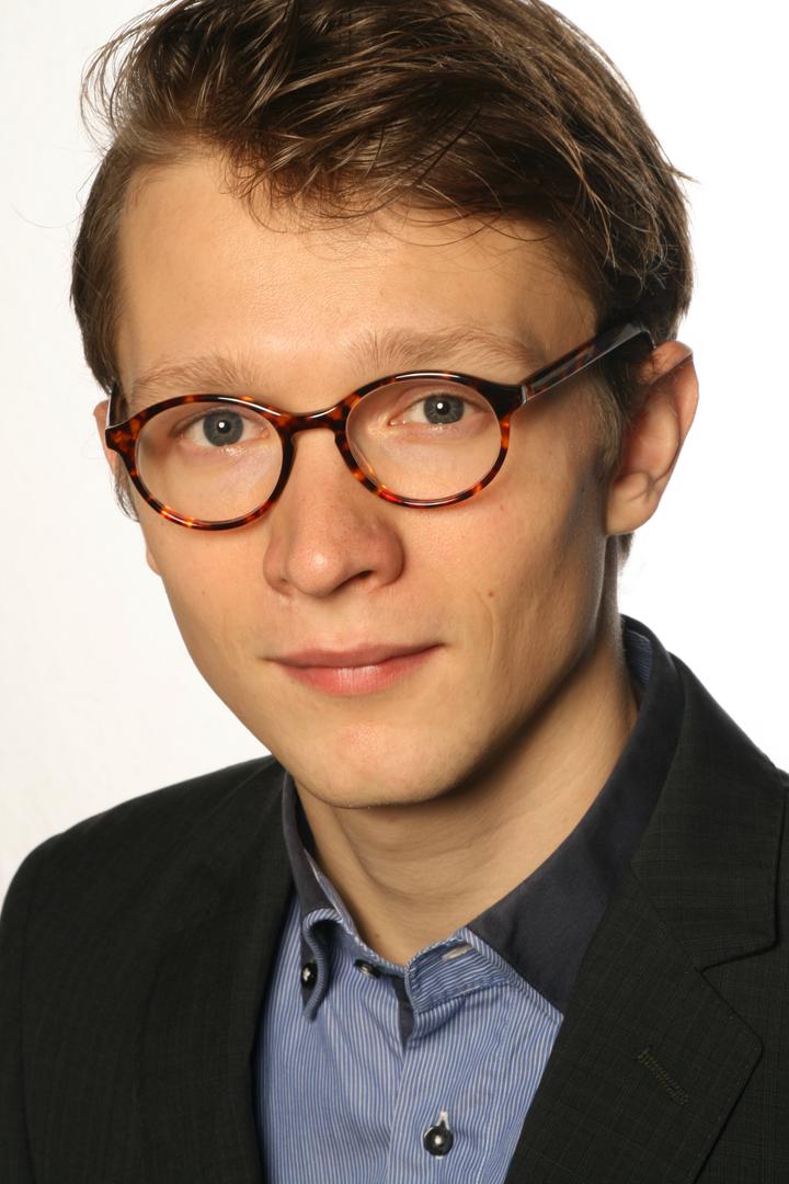 赛门・劳 | Human Rights Watch