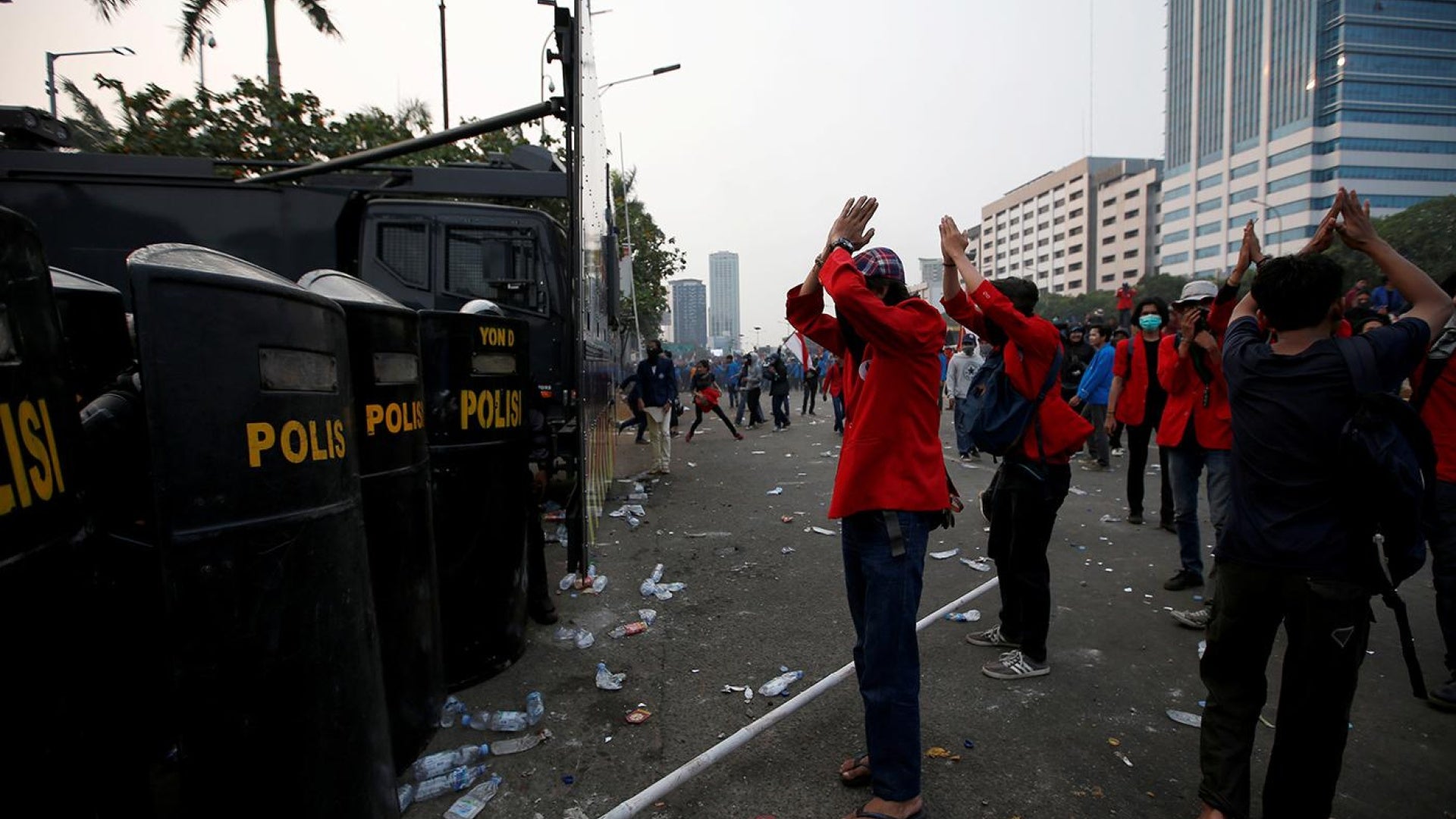 Indonesia Backsliding On Rights Human Rights Watch