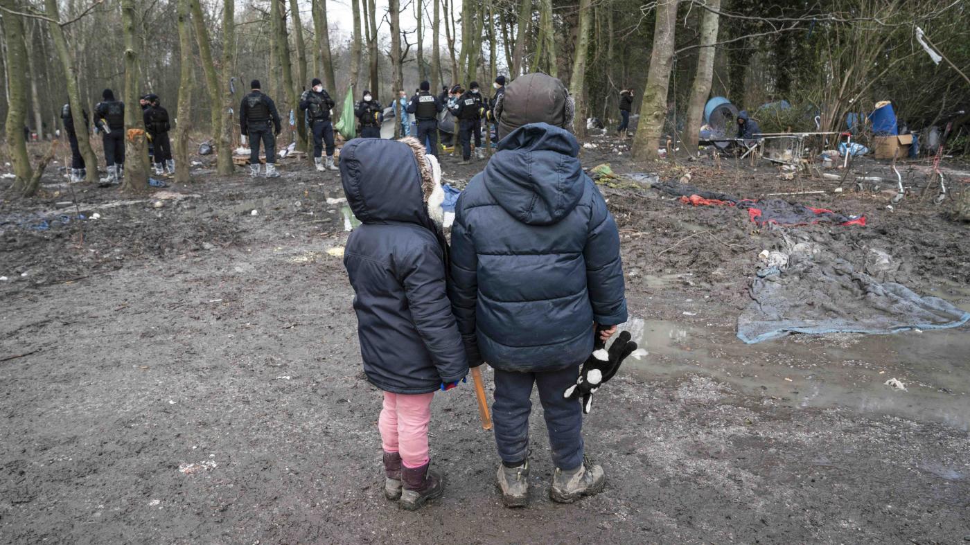 Enforced Misery: The Degrading Treatment of Migrant Children and Adults ...