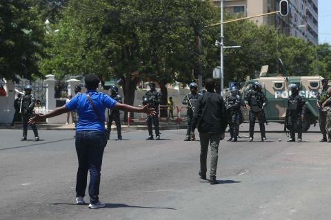 Mozambique: Police Fire on Protesters | Human Rights Watch