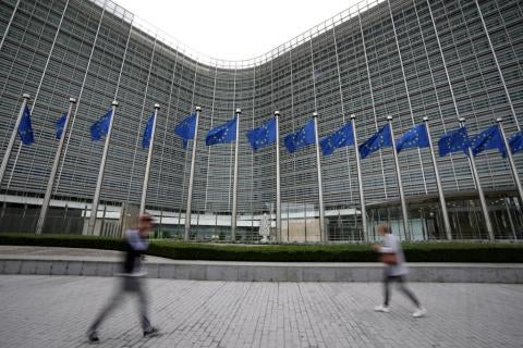 EU: New Law Requires Companies to Tackle Forced Labor | Human Rights Watch