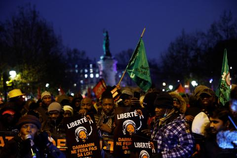 French Lawmakers Adopt Regressive Immigration Bill | Human Rights Watch
