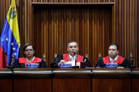 Venezuela’s crumbling façade of democracy | Human Rights Watch