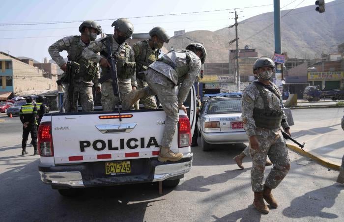Peru: Revoke Emergency Decrees | Human Rights Watch
