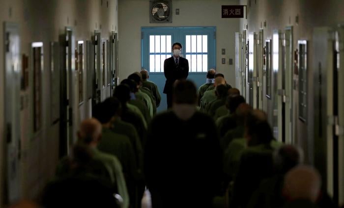 Japan: Protect Prisoners, Staff from Covid-19 | Human Rights Watch