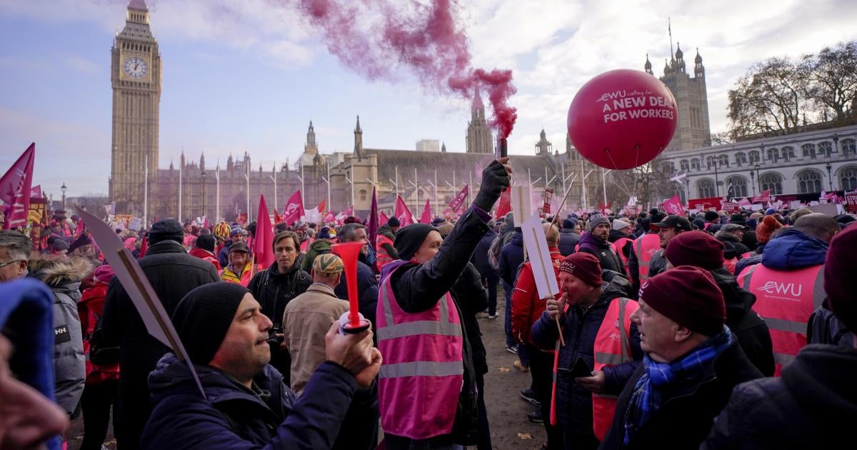 UK Should Protect the Rights to Protest and Strike, not Undermine Them ...