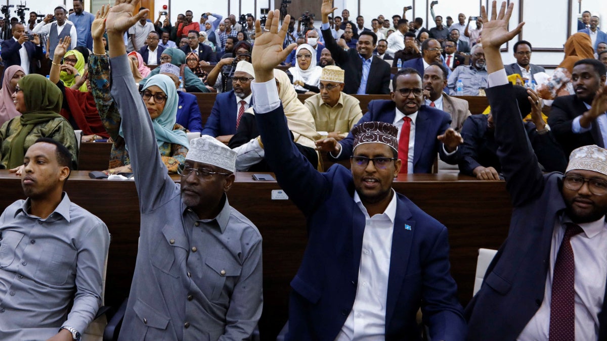 Somalia: Constitutional Proposals Put Children at Risk | Human Rights Watch