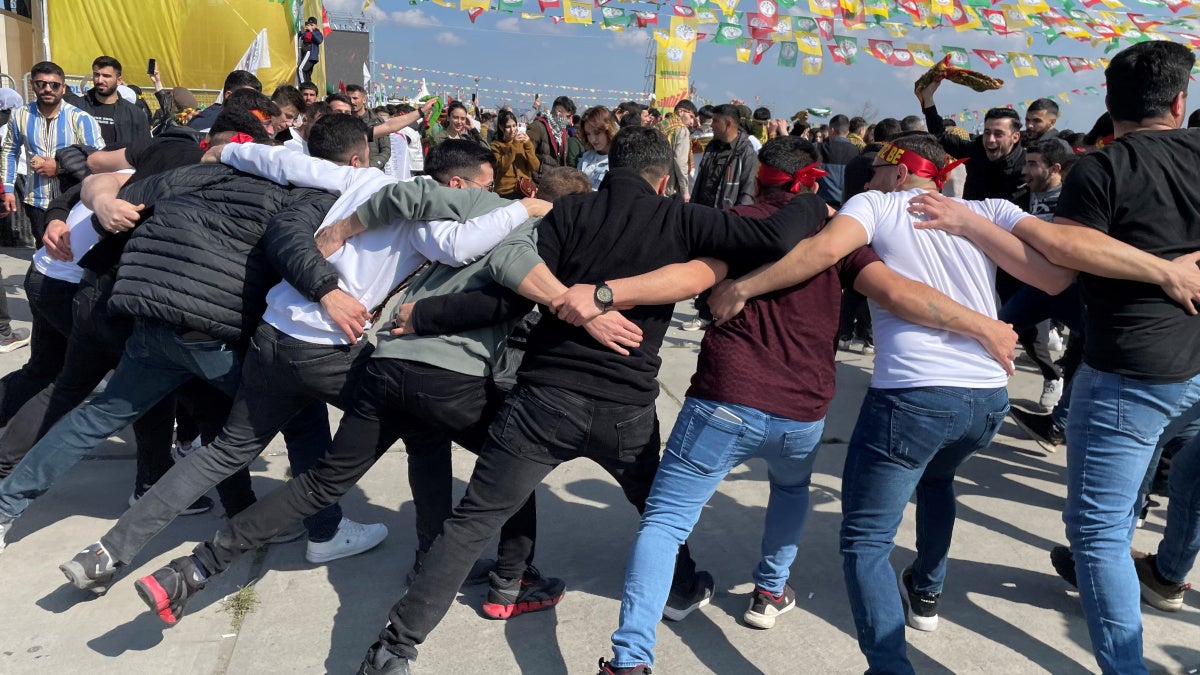 kurdish guys dancing