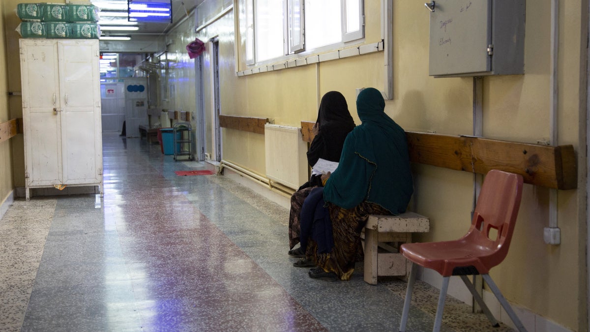 Afghanistan’s Taliban Ban Medical Training for Women | Human Rights Watch