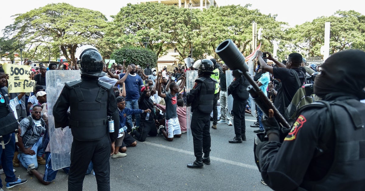 Angola: Police Use Excessive Force Against Peaceful Protesters | Human ...