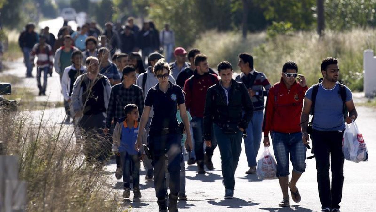 The Refugee Crisis That Isn't | Human Rights Watch