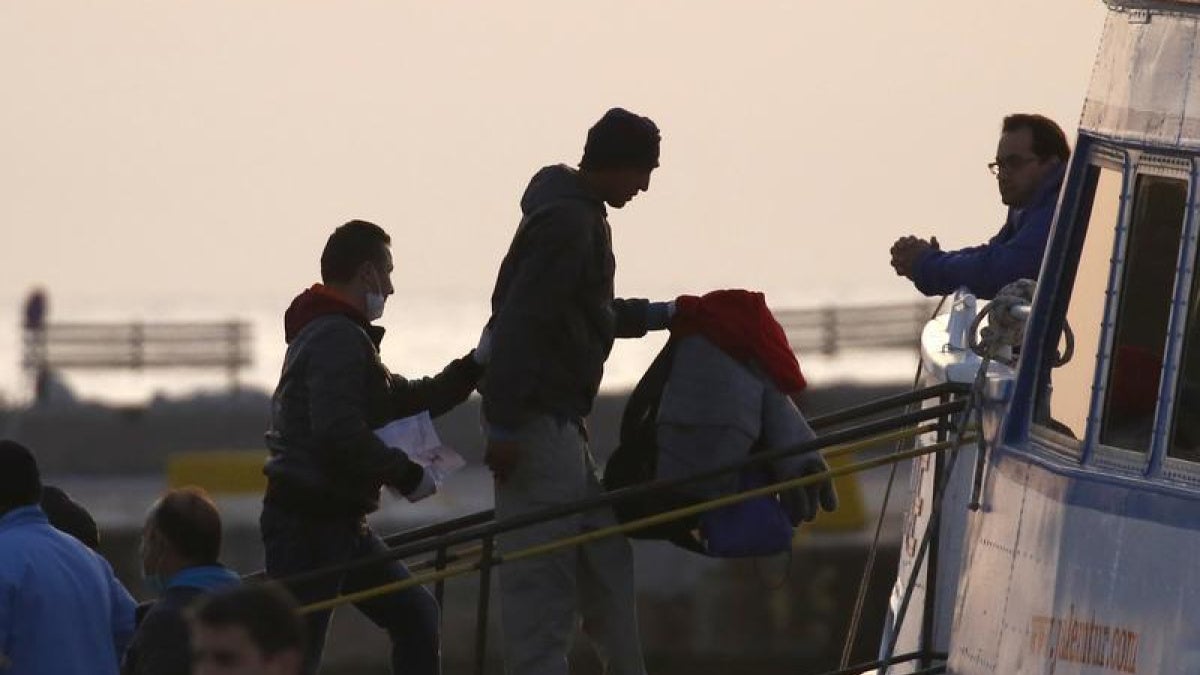 Dispatches: EU Deportations Resume, Troubles Abound | Human Rights Watch
