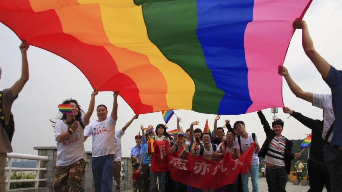 Dispatches: Swimming against the LGBT Tide in China | Human Rights Watch