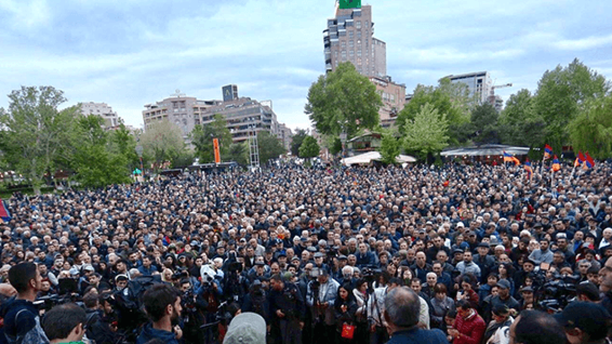Protests Surge in Armenia | Human Rights Watch