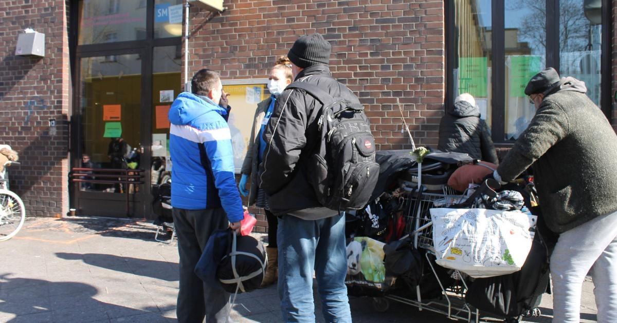 How Can Germans ‘Stay at Home’ If They Are Homeless? | Human Rights Watch